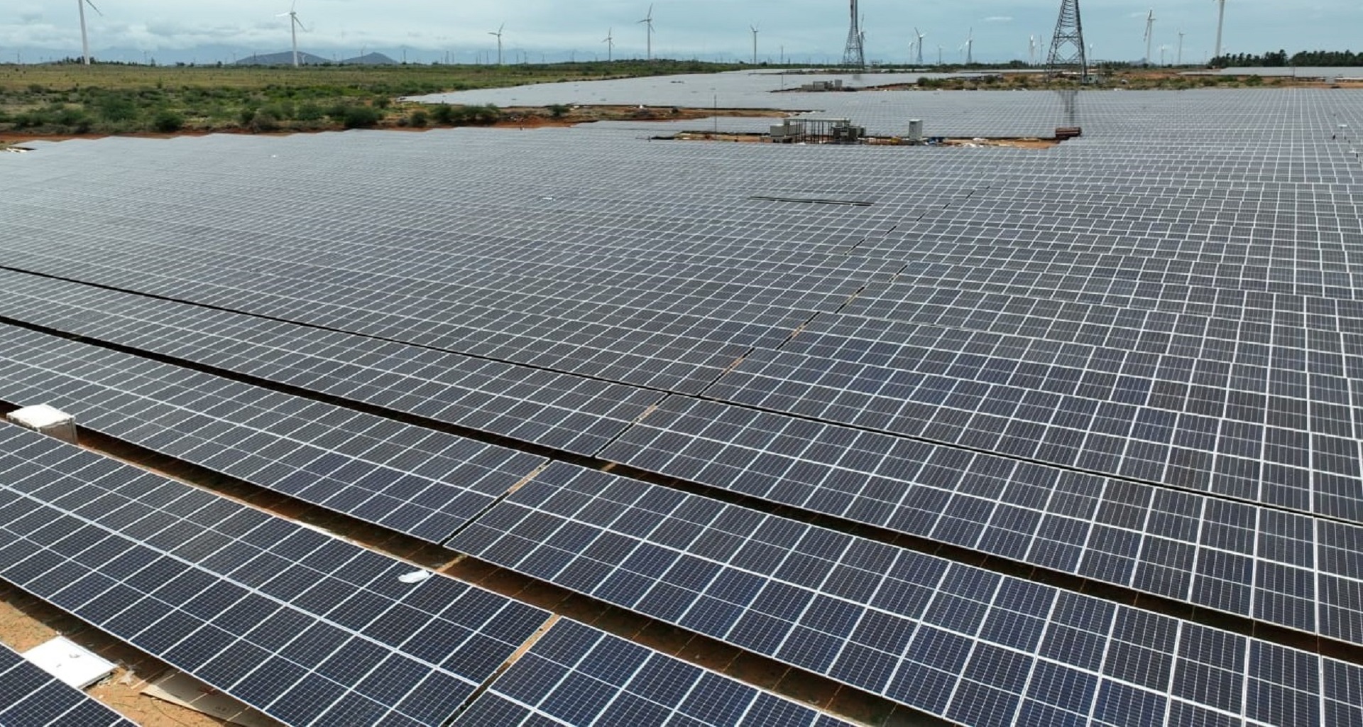 Home | Apollo Tyres Corporate