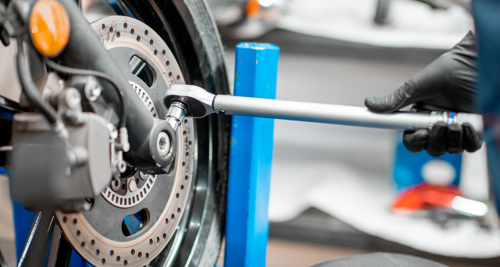 Bike Wheel Alignment & Balancing: How to Check & Fix It