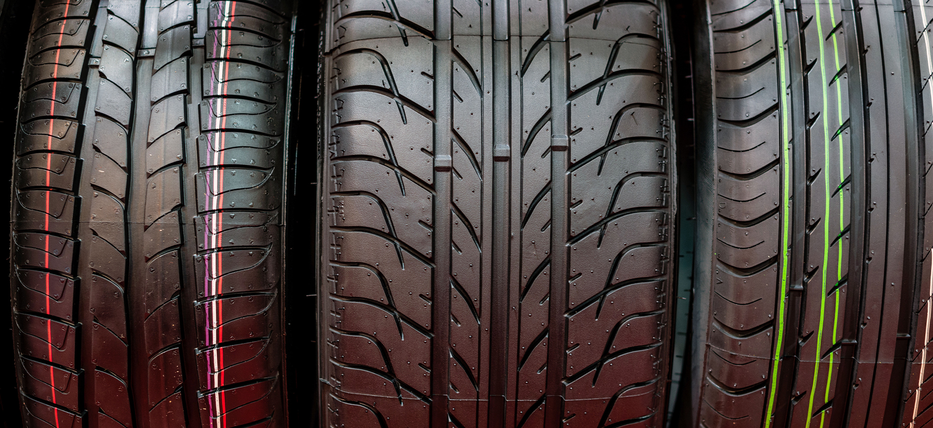 Understanding Tyre Wear Patterns: Causes & Solutions Explained