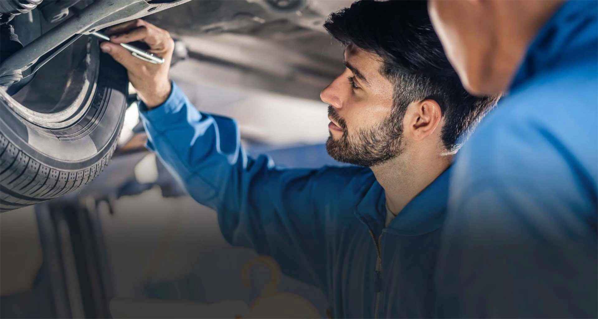 7 Signs that your Car Tyre Replacement is Due - Apollo Tyres