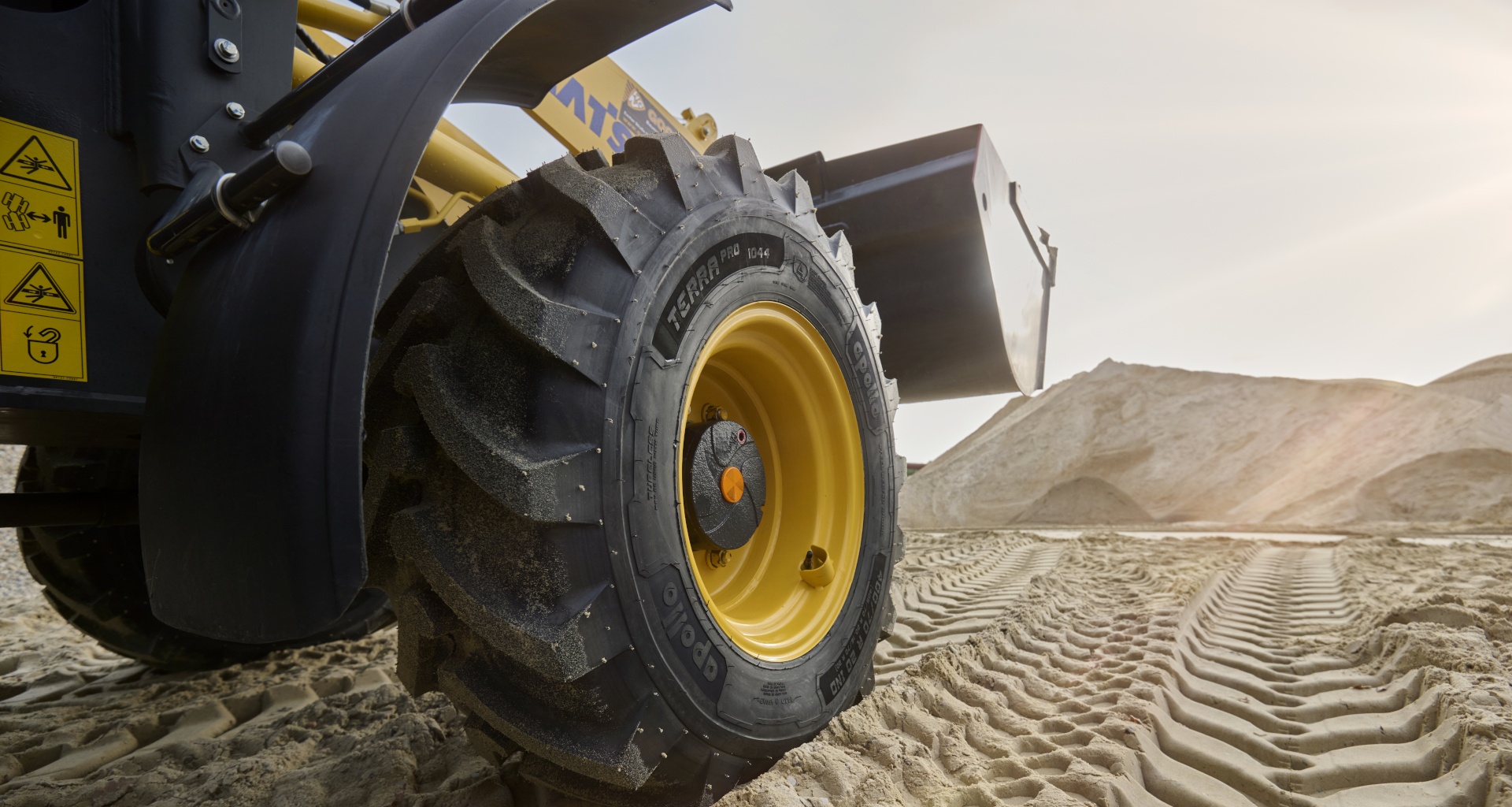 Find your local Industrial Tyre Dealer | Apollo Tyres