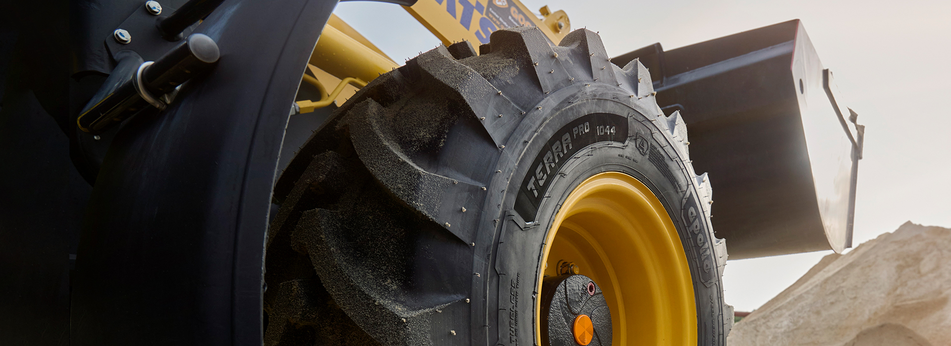 Industrial Tyres | Apollo Tyres